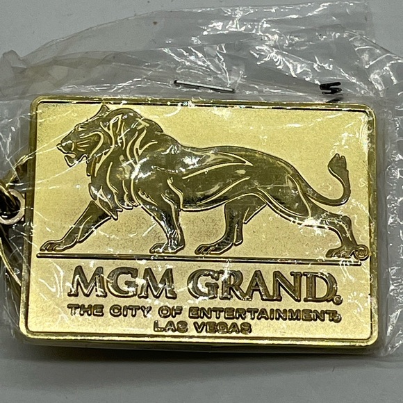 None | Accessories | Mgm Grand Hotel Lion Gold Tone Keychain | Poshmark